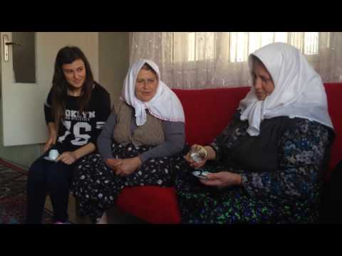 Fal bakan tatlı teyzeler :)