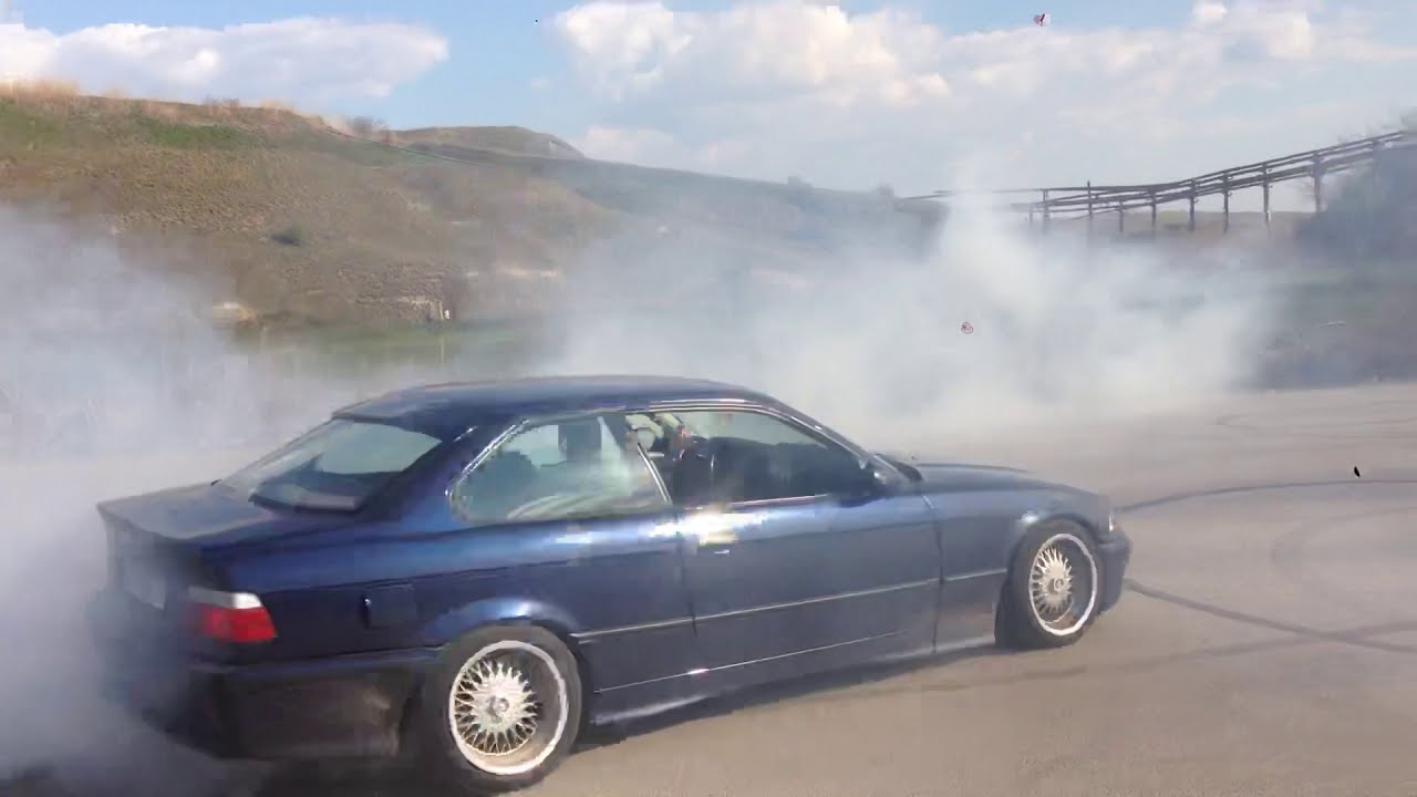 bmw e36 325i donut open diff - YouTube