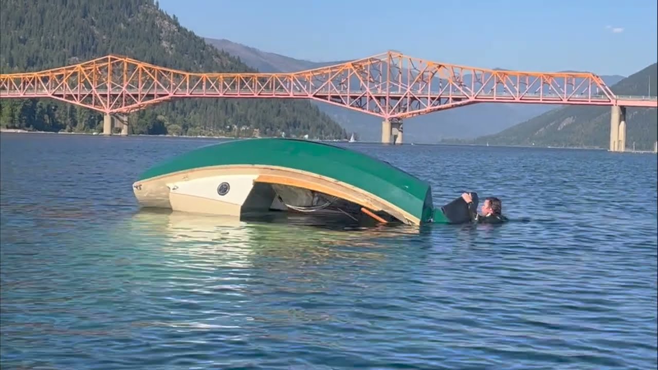 SCAMP capsize and recovery 2: turtled - YouTube