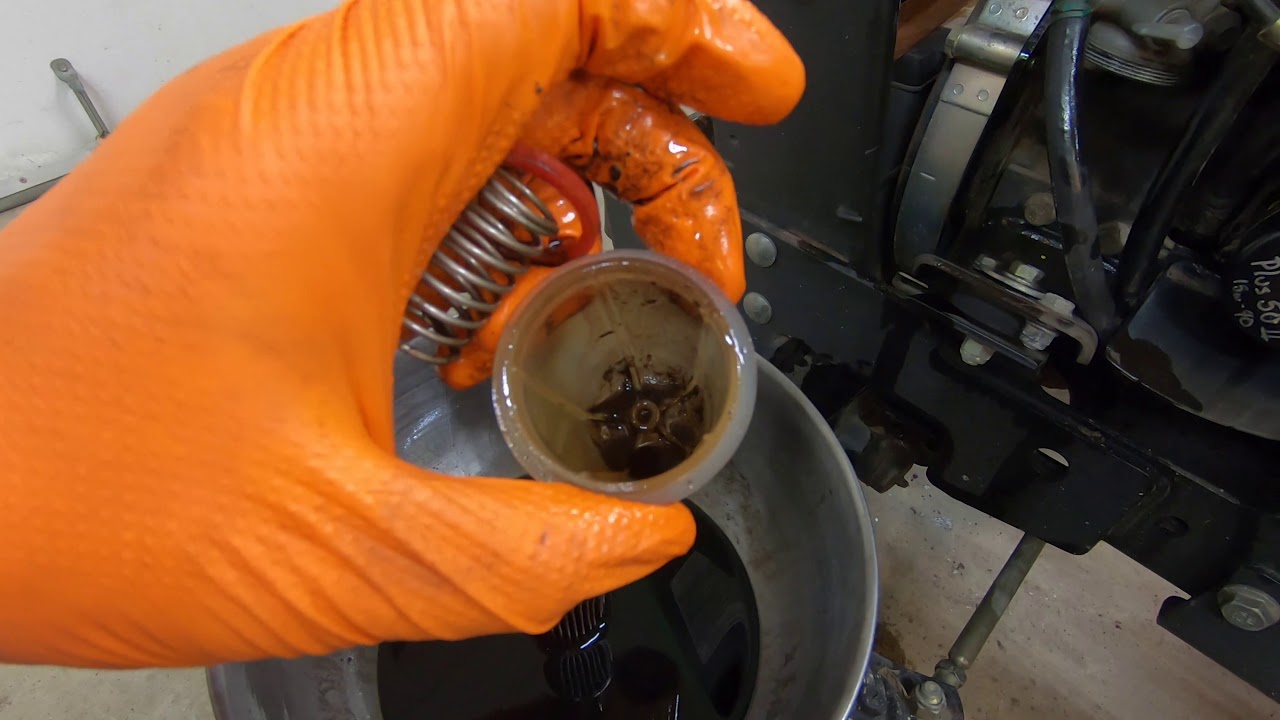 John Deere 455 Fuel Filter Change - YouTube