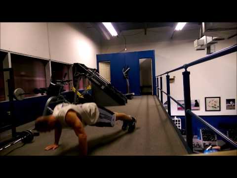 Mountain Climber Push Ups - YouTube