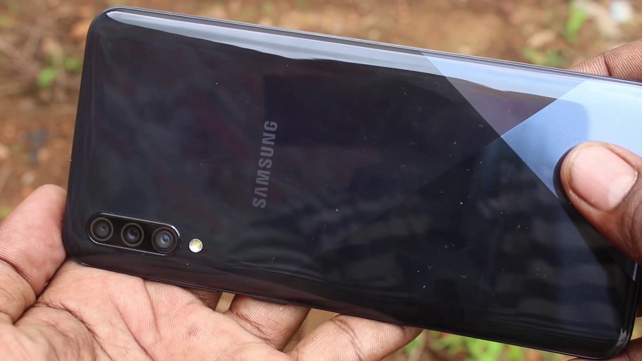 How to turn on palm swipe screenshot in Samsung Galaxy A30s - YouTube