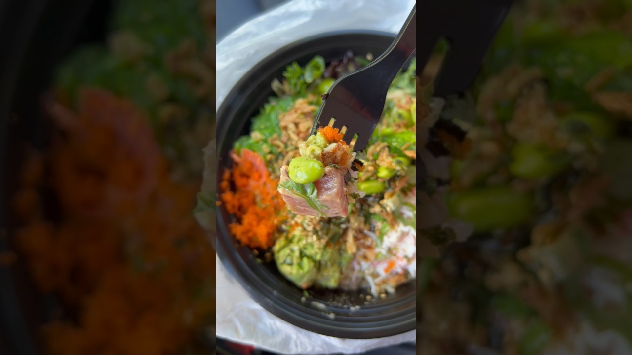 Delicious And Fresh Poke Bowl 🍣 🍱 #PokeLand #PokeBowl #SushiInABowl # ...