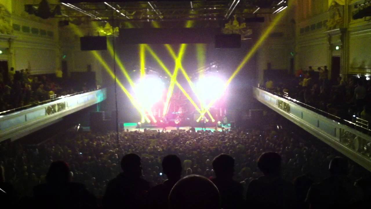 The View - Grace - Live At The Caird Hall Dundee 19th December 2012 ...