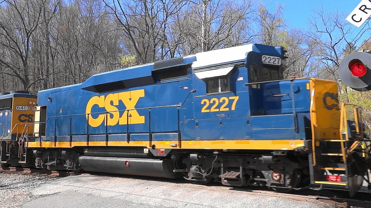 CSX Mixed Freight Train With Slug Set In Avalon - YouTube