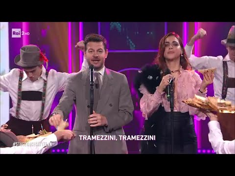 Miriam Leone e Cattelan nella cover di \