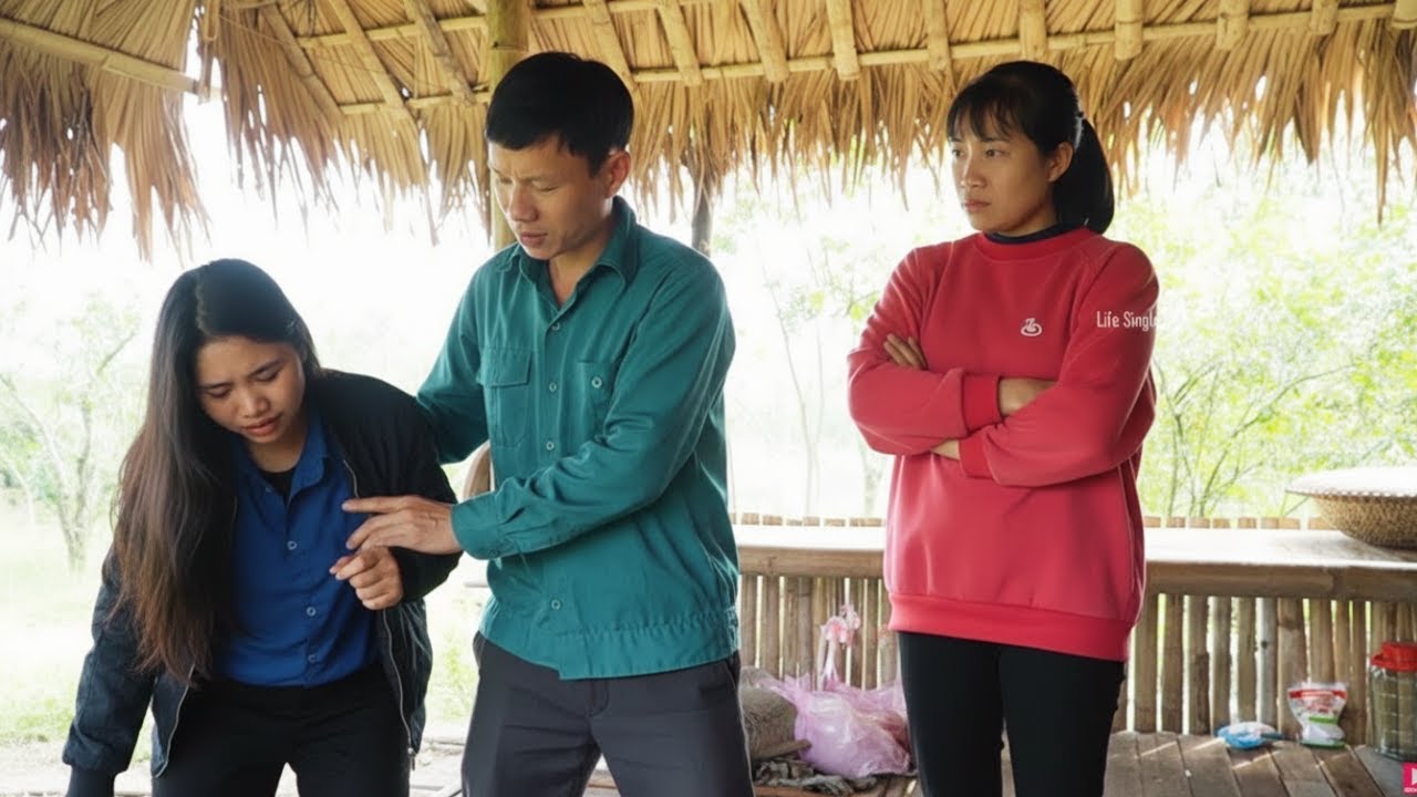 Mom Sam Takes In a Homeless Girl | Misunderstanding Causes Huyen’s ...