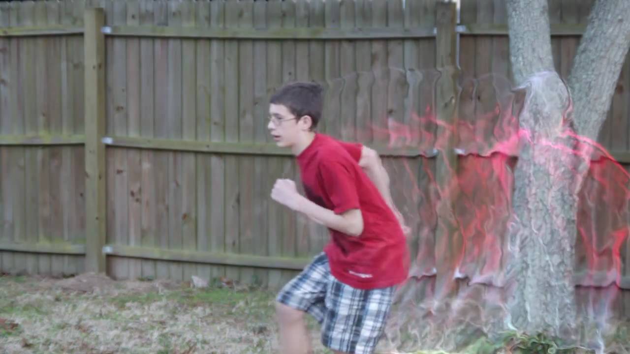 Smallville Run Effect Trapcode Sample - YouTube