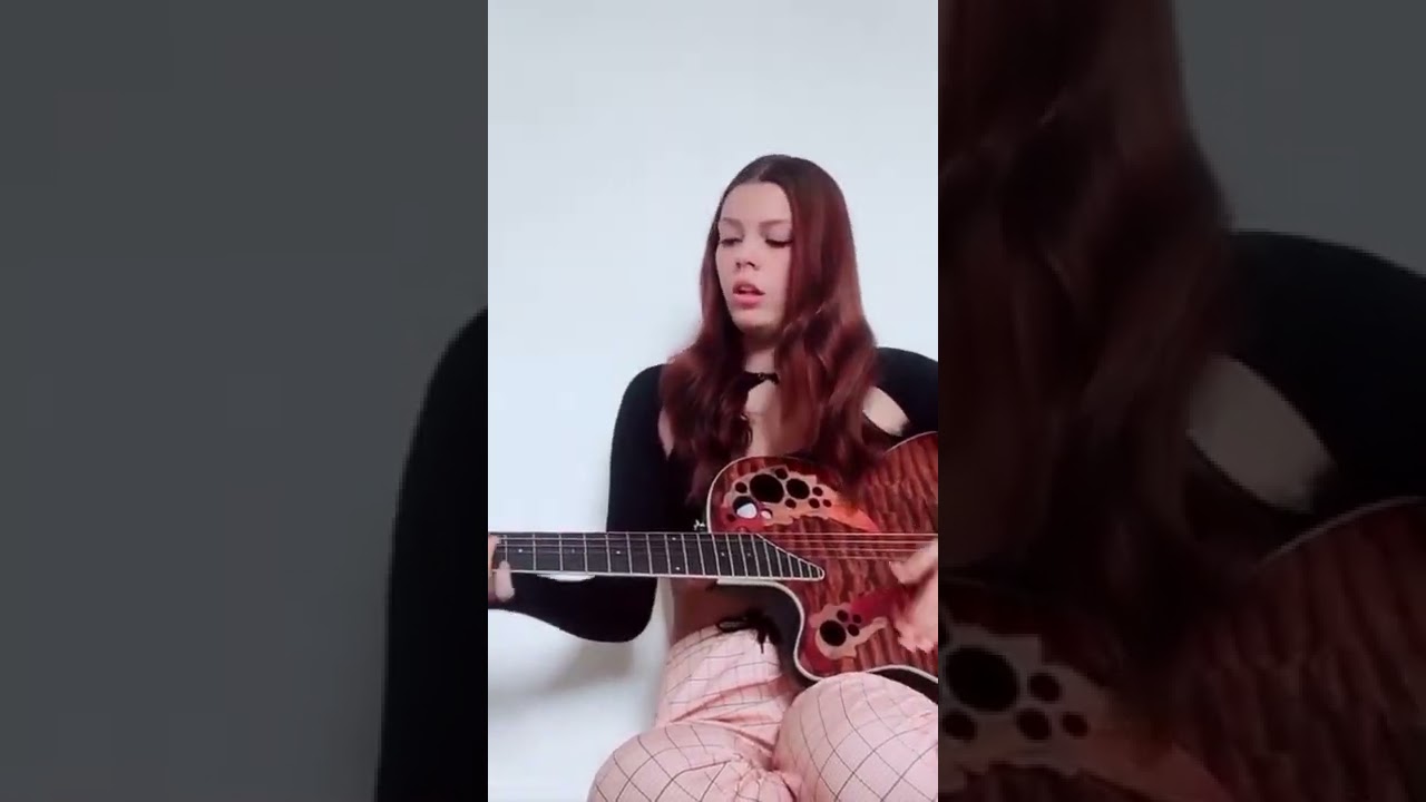 @Courtney Hadwin new video look amazing voice 🤟🤟🤟at the video ...