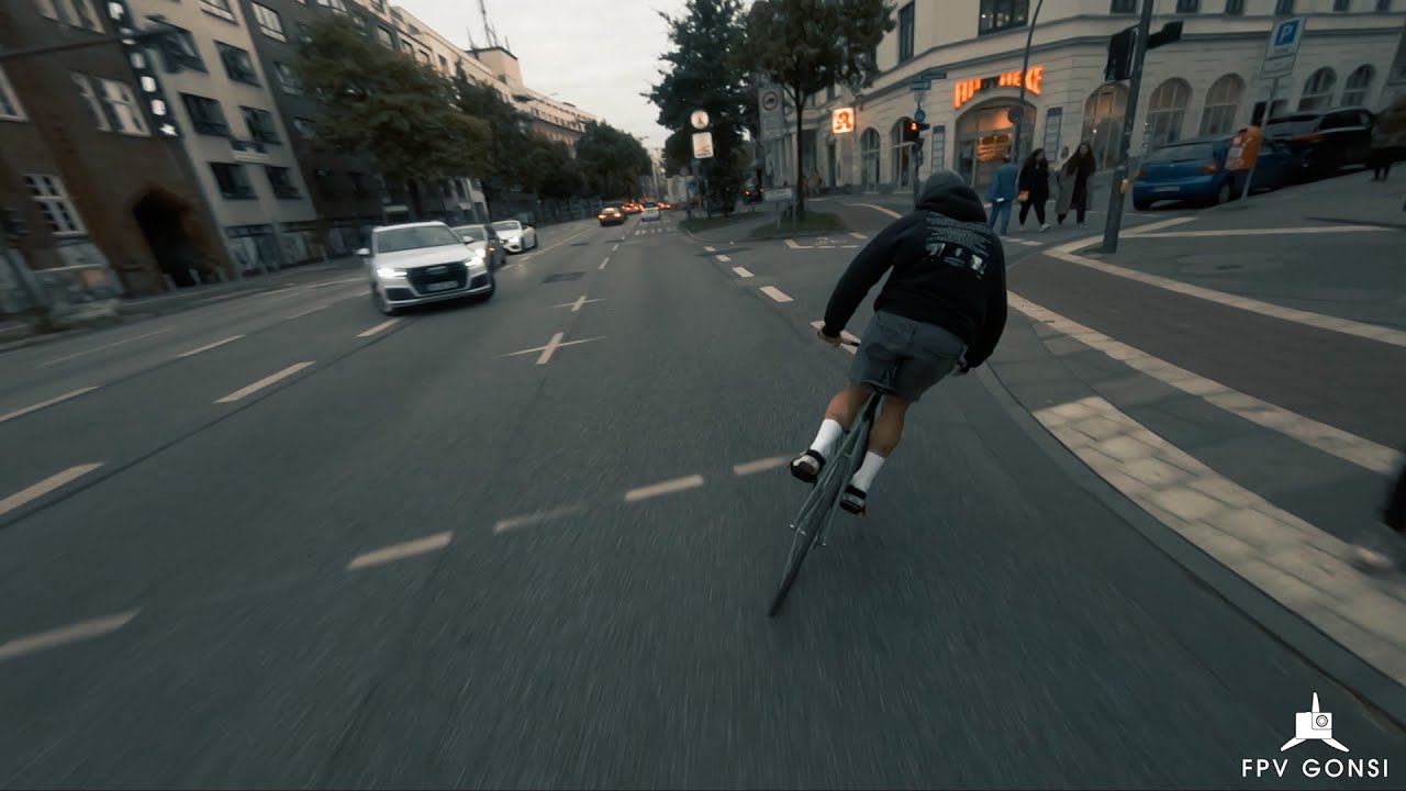 How to Whip Skid - Skid Compilation Part 2 [Brakeless Cycling] - YouTube