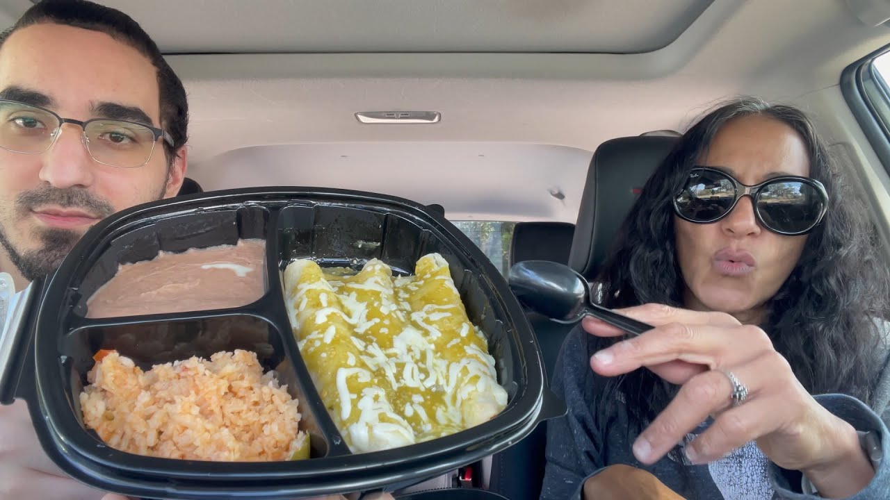 Las Palapas Chicken Enchiladas Fast Food Review - YouTube