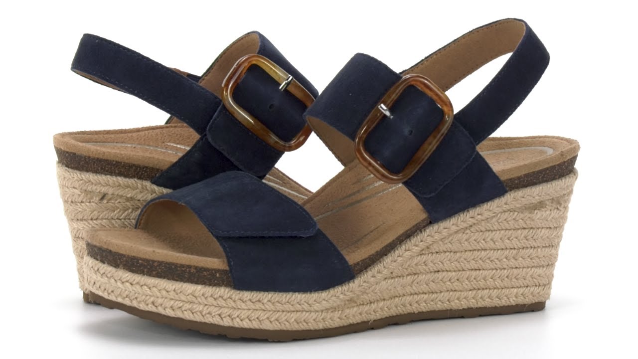 Aetrex Ashley SKU: 9945480 - YouTube