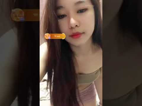 Bigo live, lovely young lady seductive dance