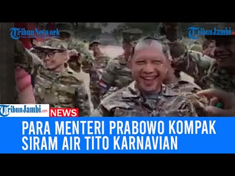 Momen Ngakak Tito Karnavian Disiram Air oleh Menteri Prabowo - YouTube