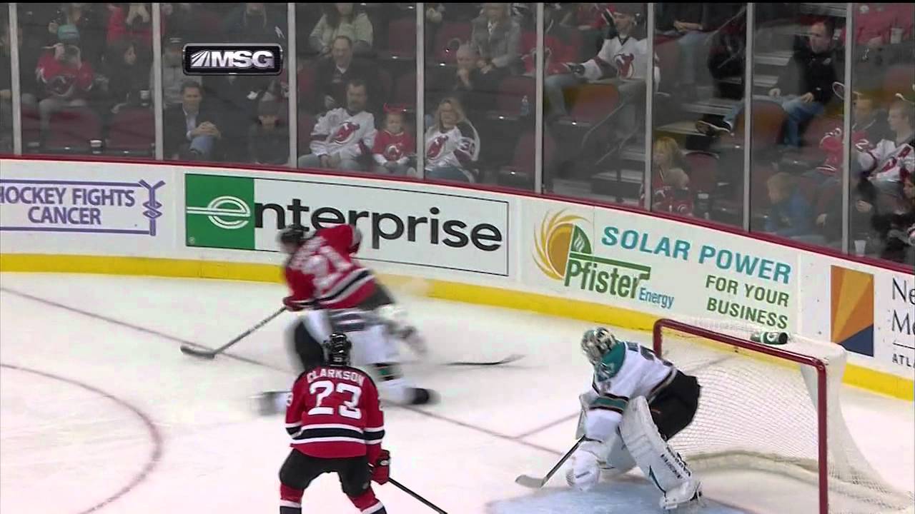 David Clarkson Goal - 10/21/2011 - Devils vs Sharks - YouTube