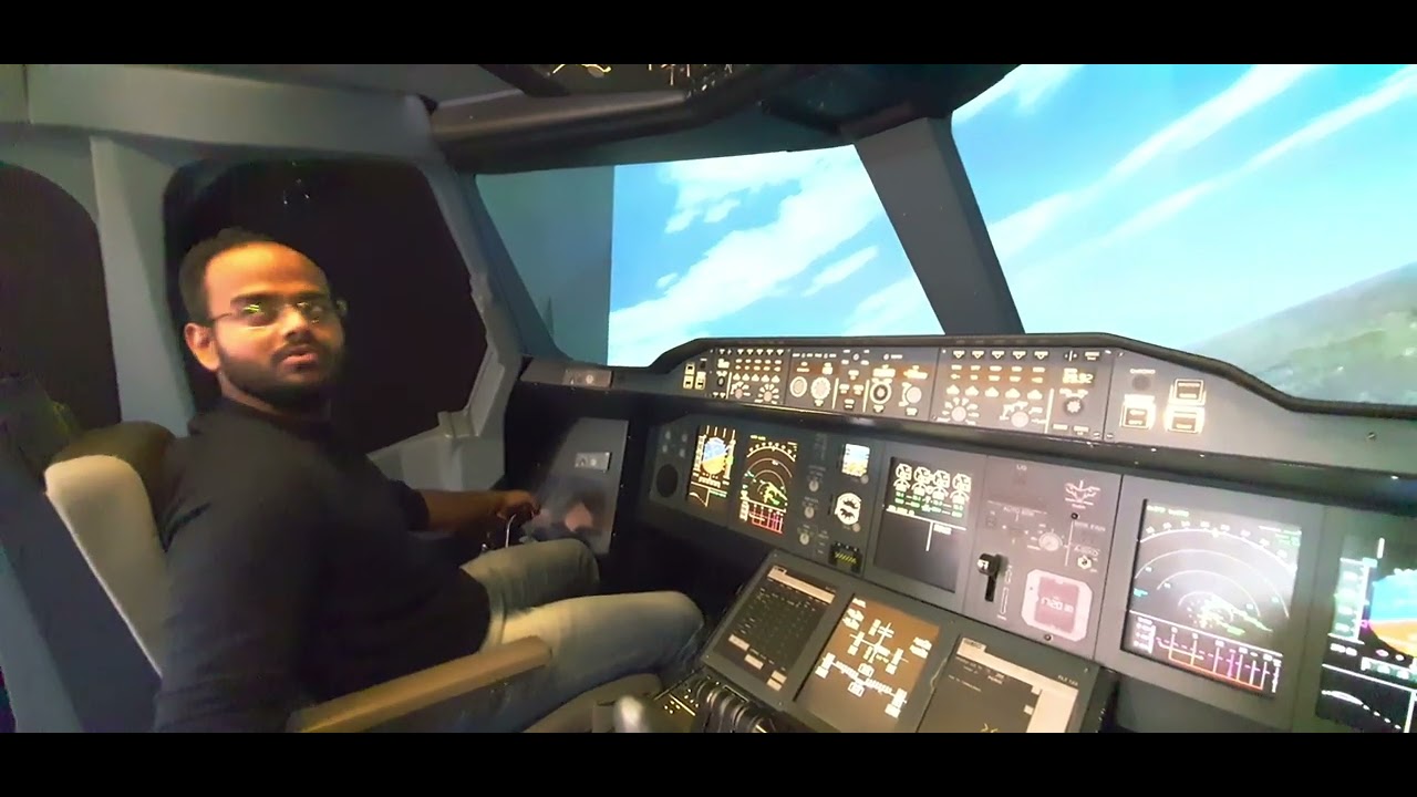 Emirates A380 Flight Simulator Experience at Dubai mall - YouTube