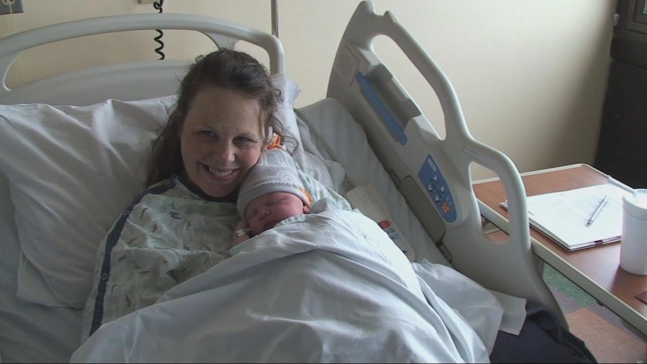 Mom Gives Birth to 13th Son - YouTube