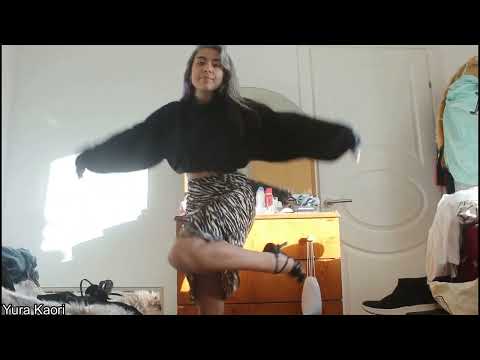 Kombinleri Kalem etek nasıl kombinlenir Mini etek