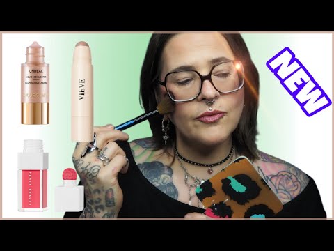 TESTING NEW MAKEUP | Hourglass Fenty Vieve Huda Benefit | Style And Talk | Danke für die 10.000!!!