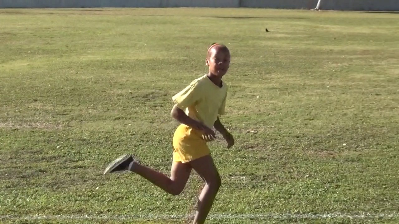 SJACPS 800m Y5 2017 - YouTube