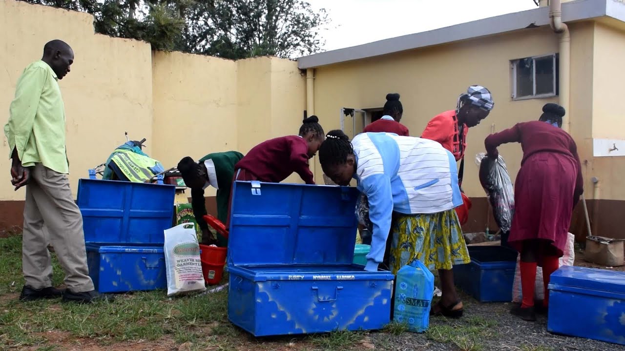 Chania High School Alumni Association pays school fees for 7 needy ...