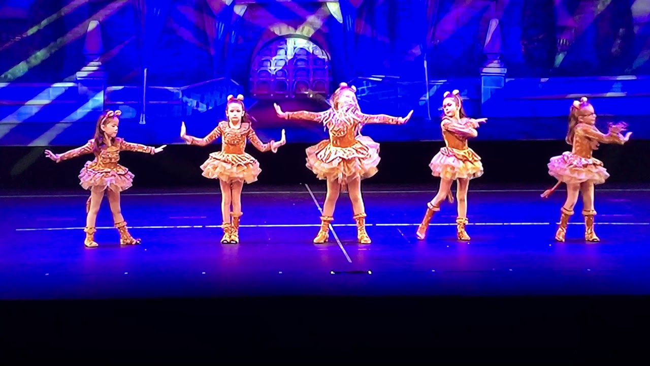 Just Can't Wait To Be King Kids Tap Dance - YouTube