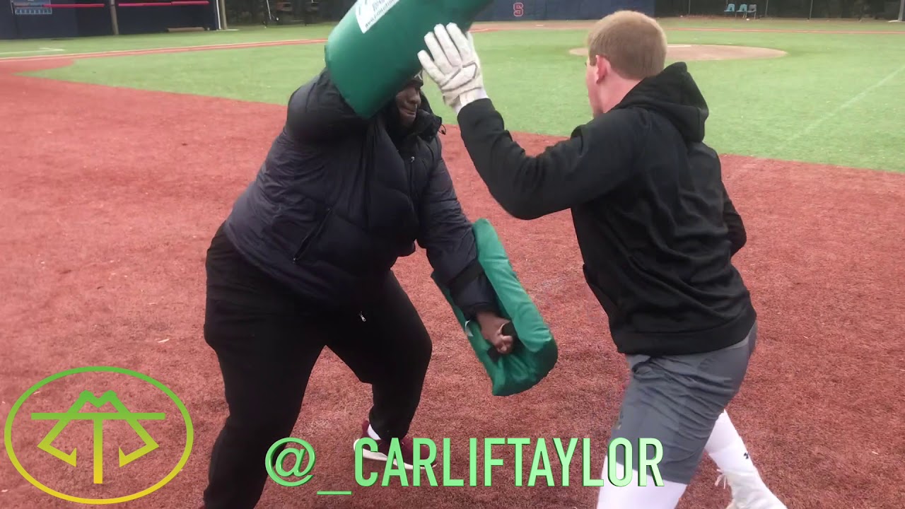 PASS RUSH 101 : GOAT LIFT (THE LIFT) and Hand Timing (Chop,scissor ...