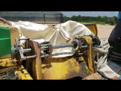 Komatsu PC200LC 8 Boom Pin Boss Line Bore - YouTube