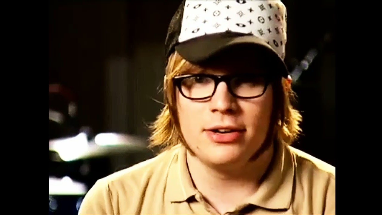Fall Out Boy - Behind The Scenes AOL Sessions 2005 HD - YouTube