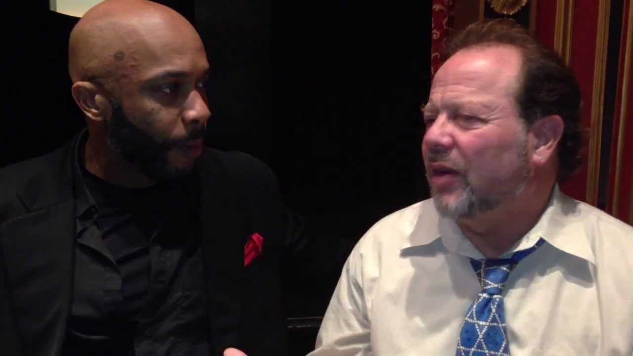 Broadway's Avi Hoffman star of 'Still Jewish..." speaks straight to the point - YouTube