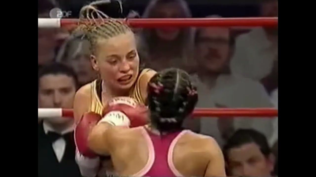 Regina Halmich vs Elena Reid highlights - YouTube