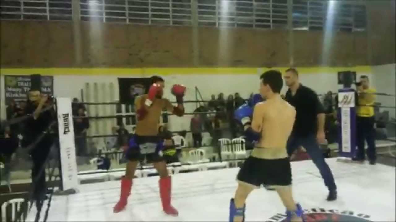 Lucas "Buakaw" Pena x Douglas Krupp - YouTube