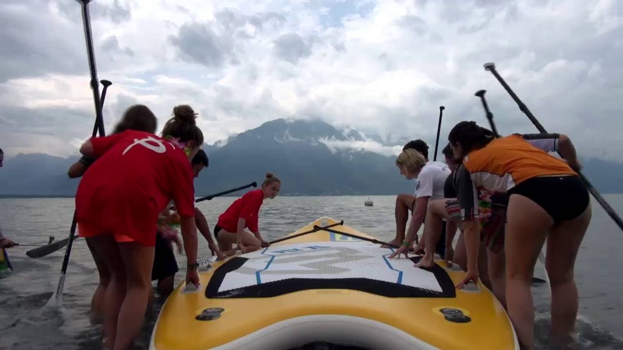 Course de paddle 8 places sur le Léman - YouTube