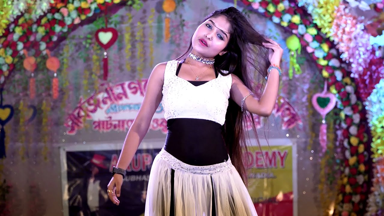 Dekhona Chuye Dekhona | Ft. Miss Nandini | Arup Dance Academy | Partha ...