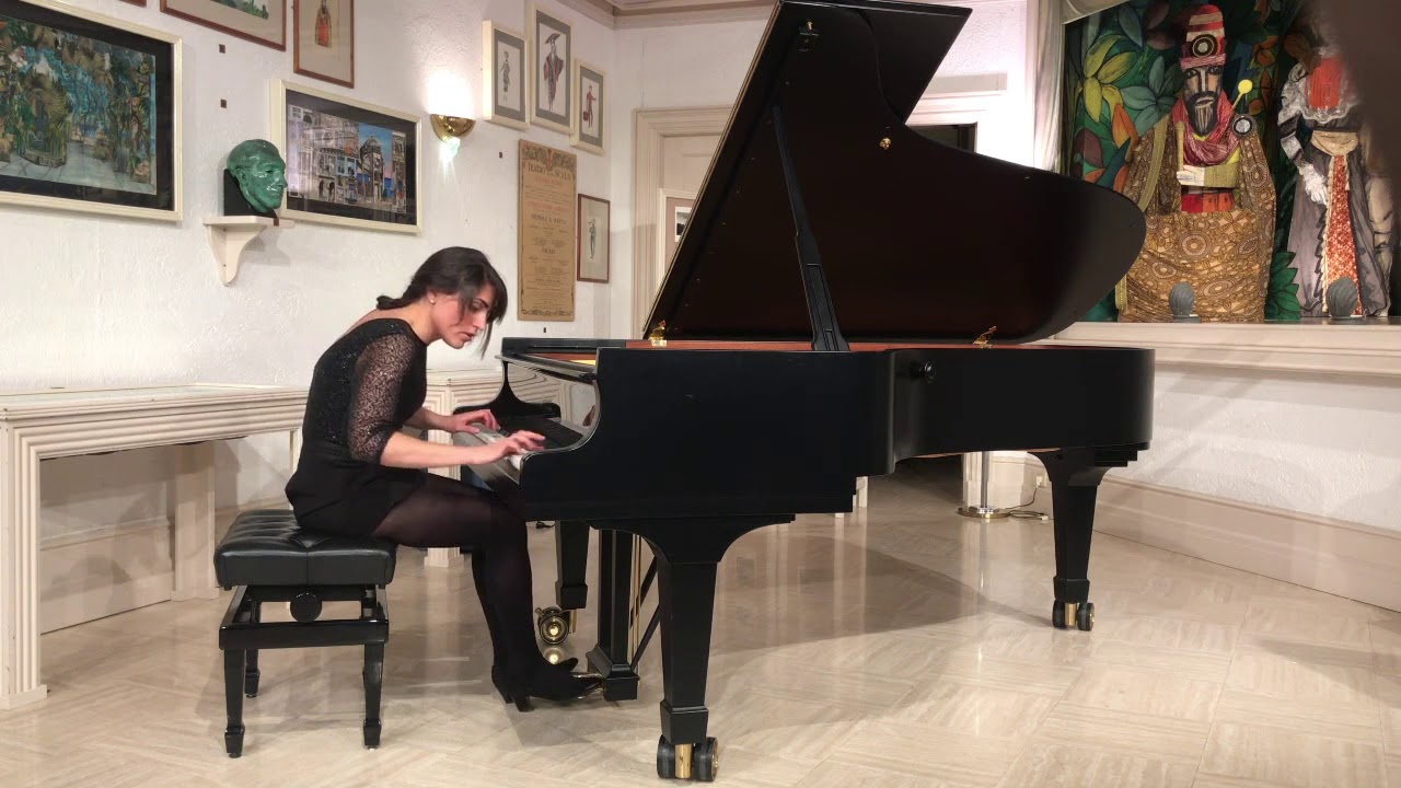Molinaro Lisa ITALY Piano - YouTube