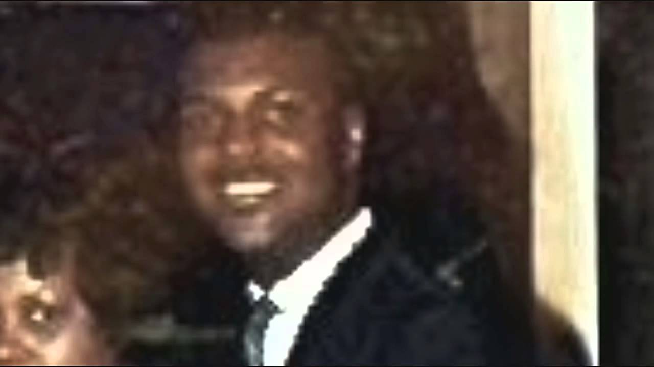 Willie Ford Jr "Somebody's Here" (1990) Central Georgia State Choir ...