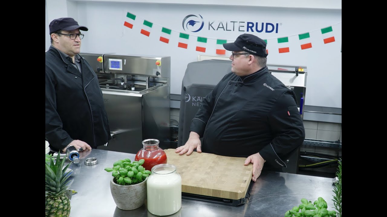 Martin Ischa zu Besuch bei KÄLTE RUDI - YouTube