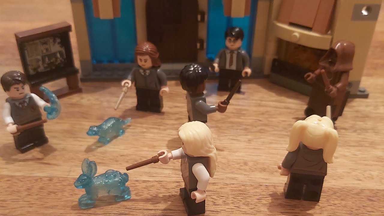 Lego Harry Potter Room Of Requirement Set Review - YouTube