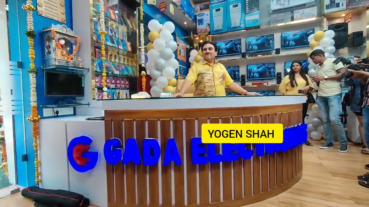 Jethalal Champaklal Gada At New Gada Electronics shop inauguration in Filmcity - YouTube