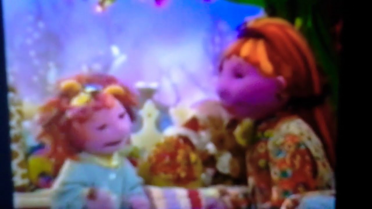 Nick jr allegra's window christmas clip - YouTube