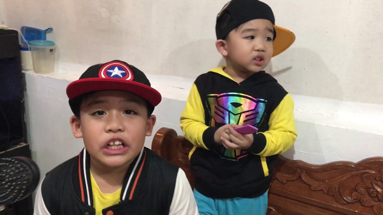 Despacito Full Cover by Daiki Karl Ang Ft. Deion 👏😊 - YouTube