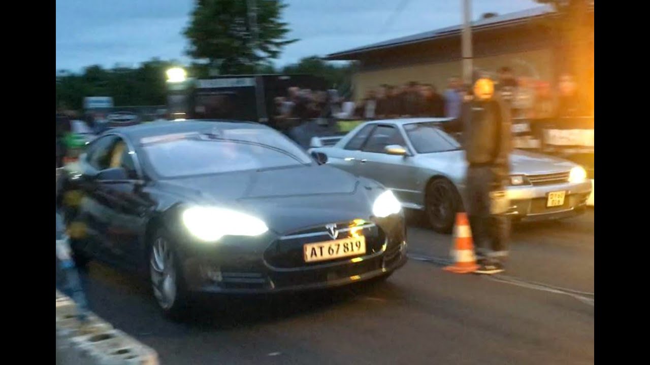 New Tesla Model S vs Nissan Skyline R32 GTR - Drag race 2016 Striben ...