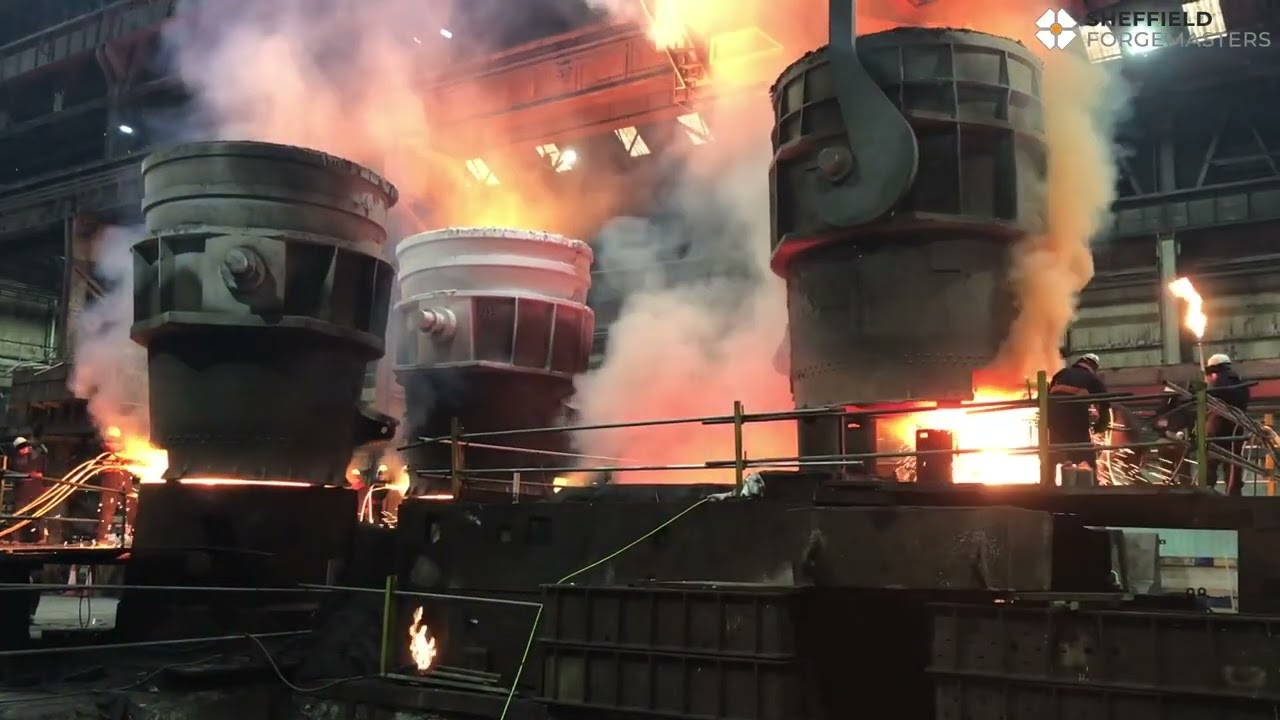 Multi-Ladle Casting Pour | Sheffield Forgemasters - YouTube