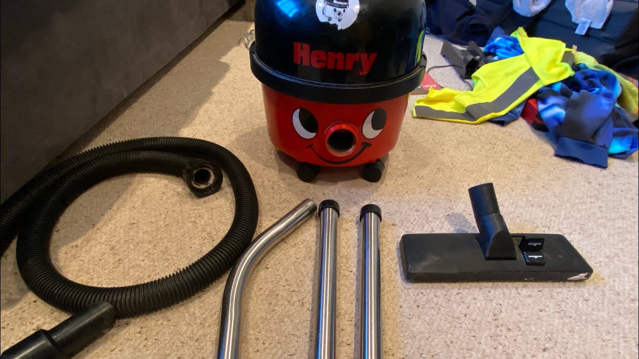 Numatic Henry HVR200 first look! - YouTube