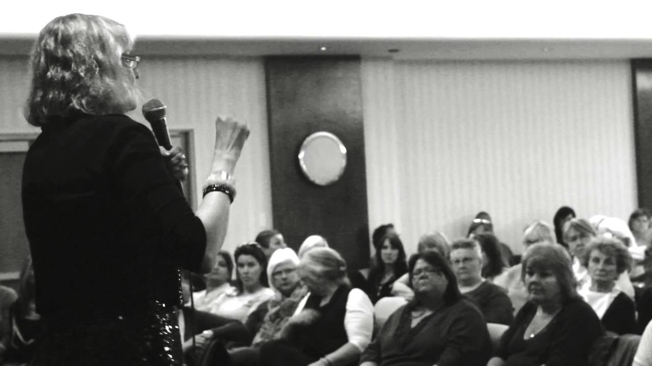 Carolyn Molnar Shows That Horses Have Souls Too! I Psychic Medium ...