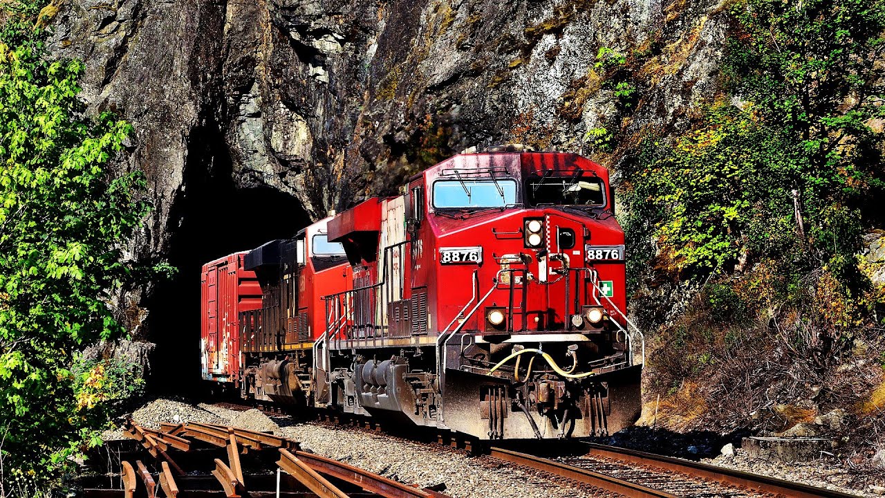 Massive CPKC Freight Trains With DPUs Thru Yale At The Start Of The ...