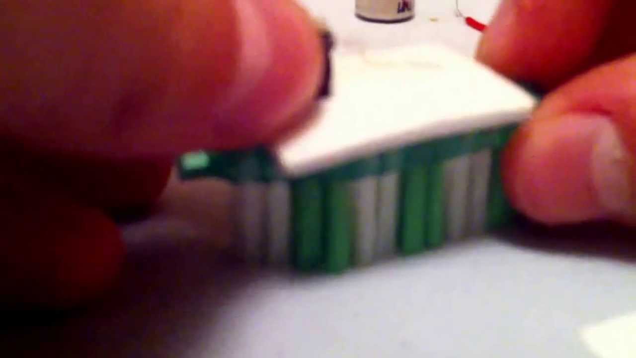 How to make a robot (bristle bot) - YouTube