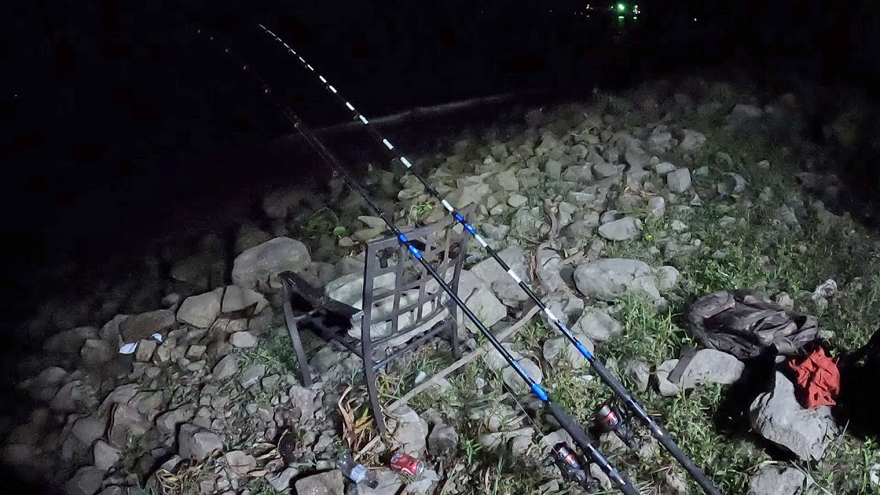 The Double Fake When Fishing For Catfish - YouTube