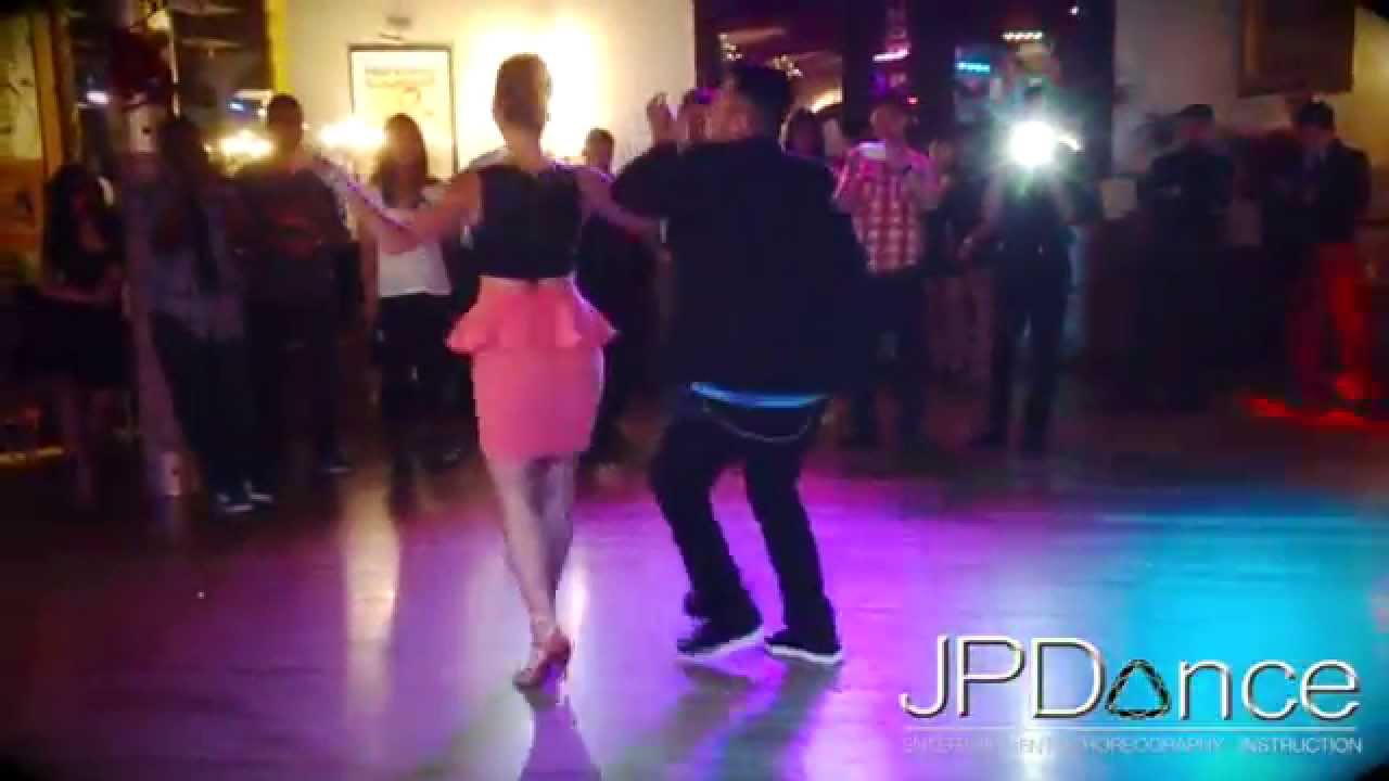 Peter Araiza & Jenny Mee Salsa Class @The Red Carpet Social - YouTube