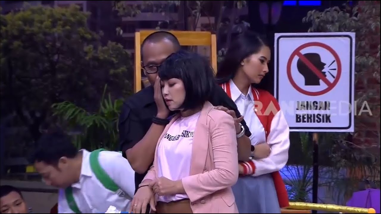 Mpok Alpa dengan Ferdian Ngeprank tim OVJ|| pada bingung!!! - YouTube